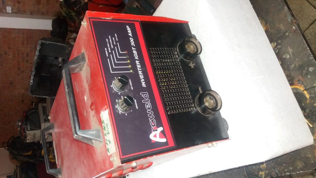Arcweld 300 amp Inverter – Arcweld & Equipment - Pretoria 012 3861418 Arcweld 300 amp Inverter – Arcweld & Equipment - Pretoria 012 3861418